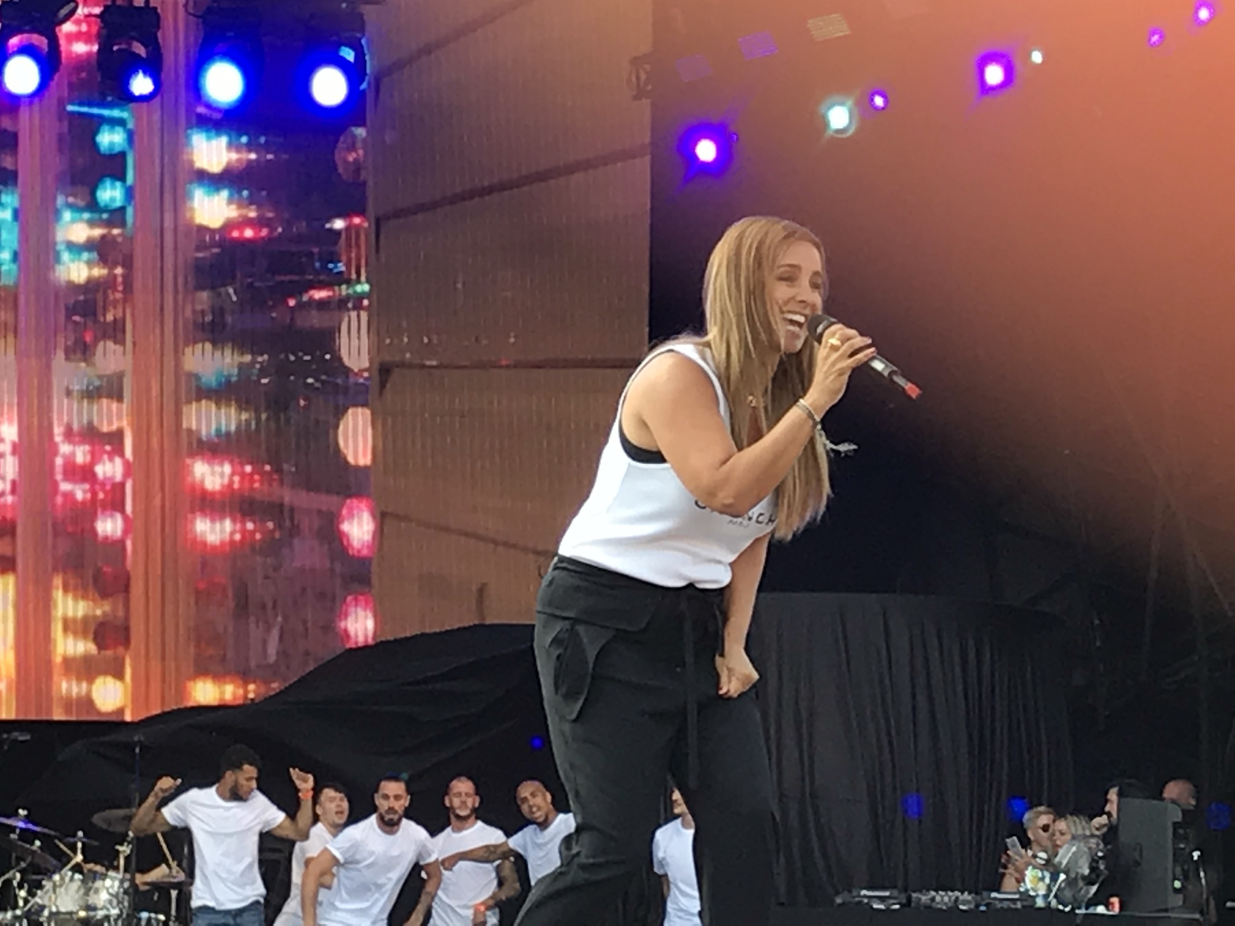 louise – popsmith_official